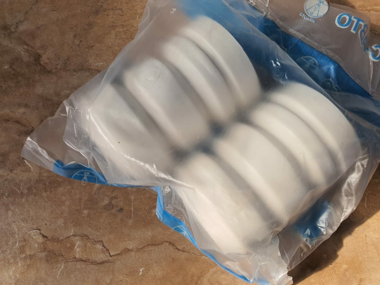 Отбойники Передних Стоек Ваз Лада 2109 2110 2114 2112 2115 Калина Приора Гранта и тд. Пара 2 Штуки.