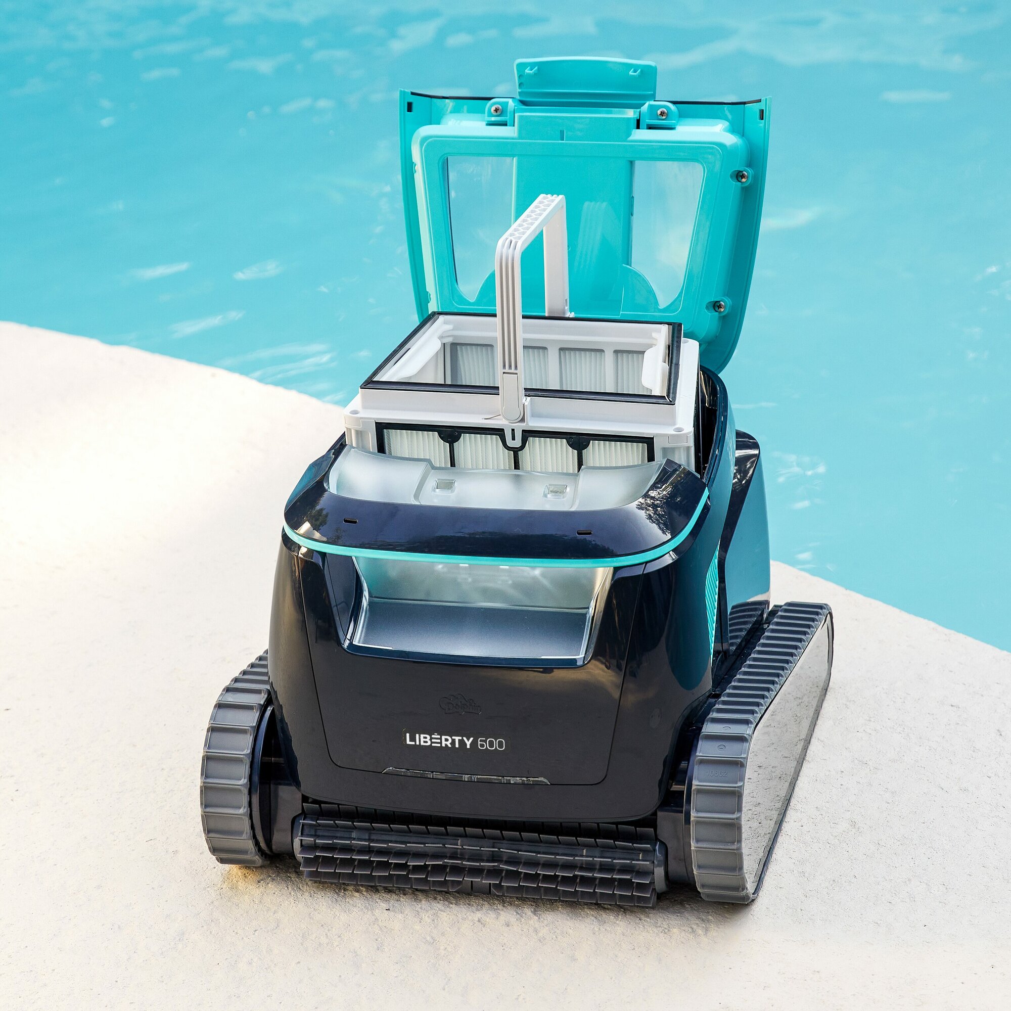 Робот для чистки бассейна Dolphin Liberty 600, беспроводной, дно и стены, до 10×5 м
