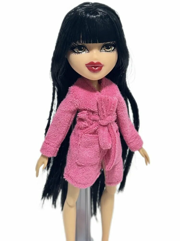 Bratz; Маленькая скульптурная модель кукла с нарядами и стильными туфлями без упаковки и подставки (россыпь)