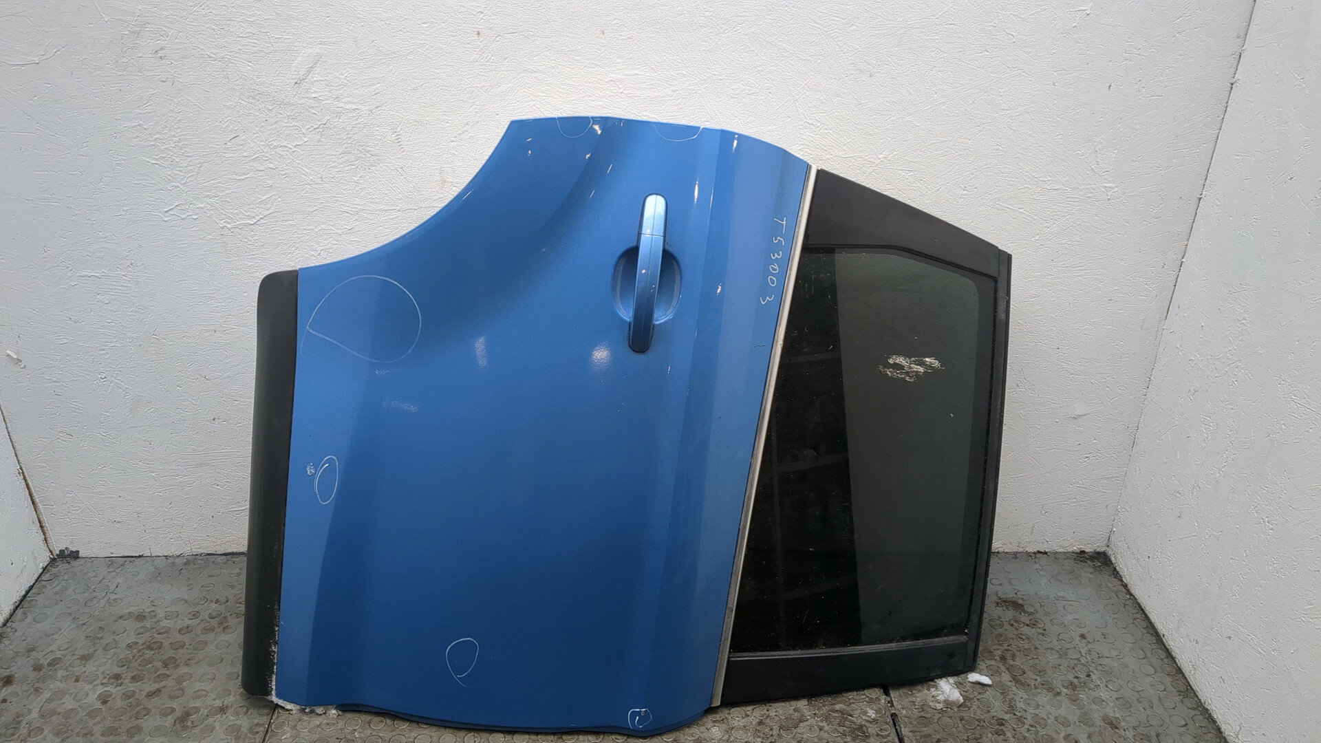 Дверь боковая (легковая) правая задняя Ford Kuga Б/У