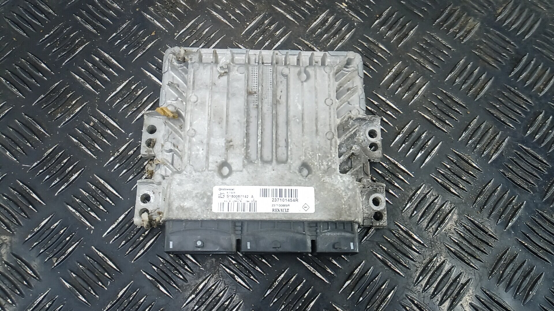 Блок управления двс RENAULT FLUENCE 1, Номер 237101454r