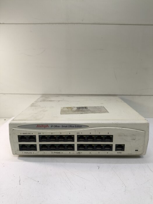 Офисная атс AVAYA IP SMALL Office Edition 4T+4A+8DS 3