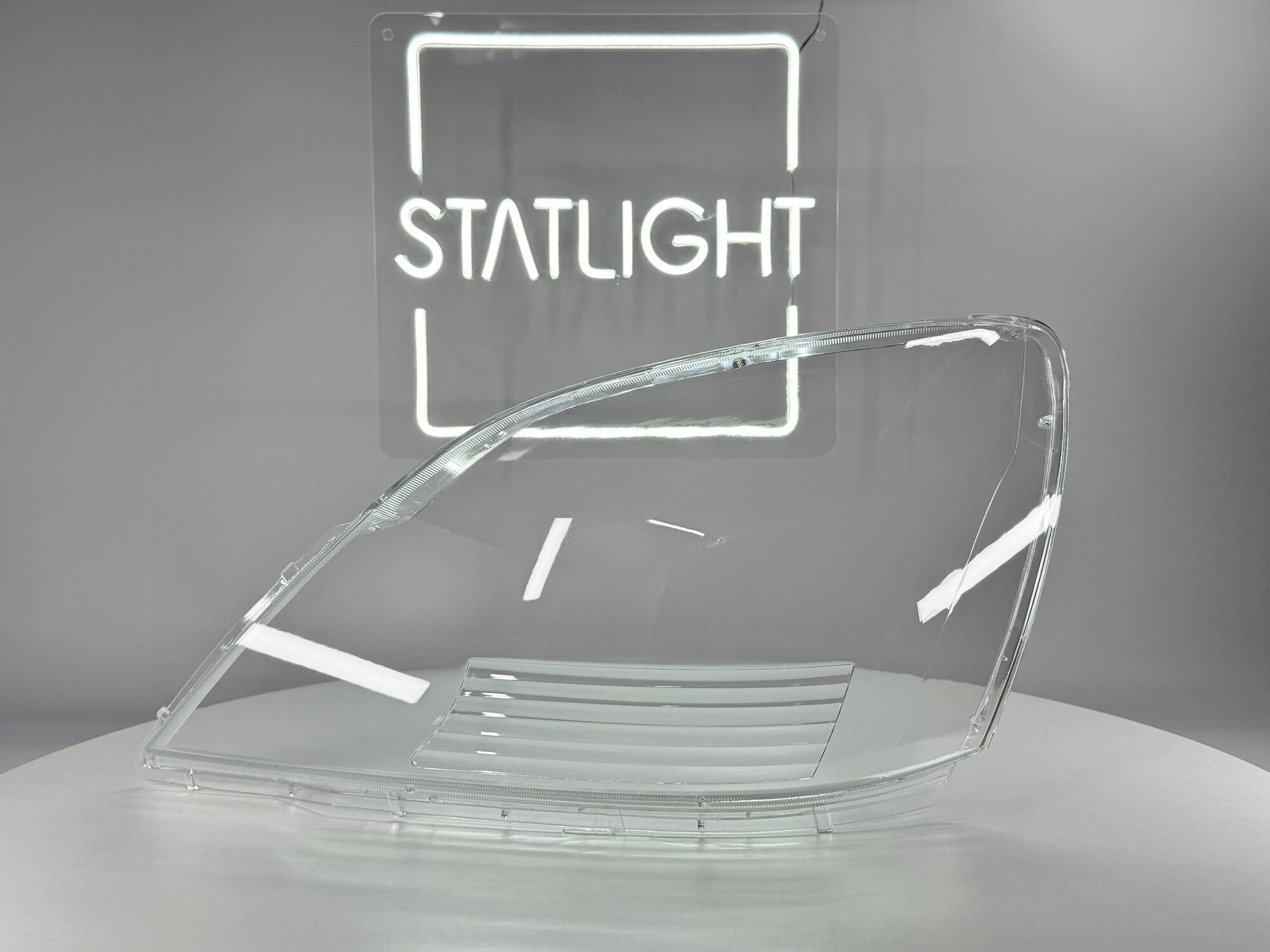 Стекло левое на Lexus GX I 2002-2009