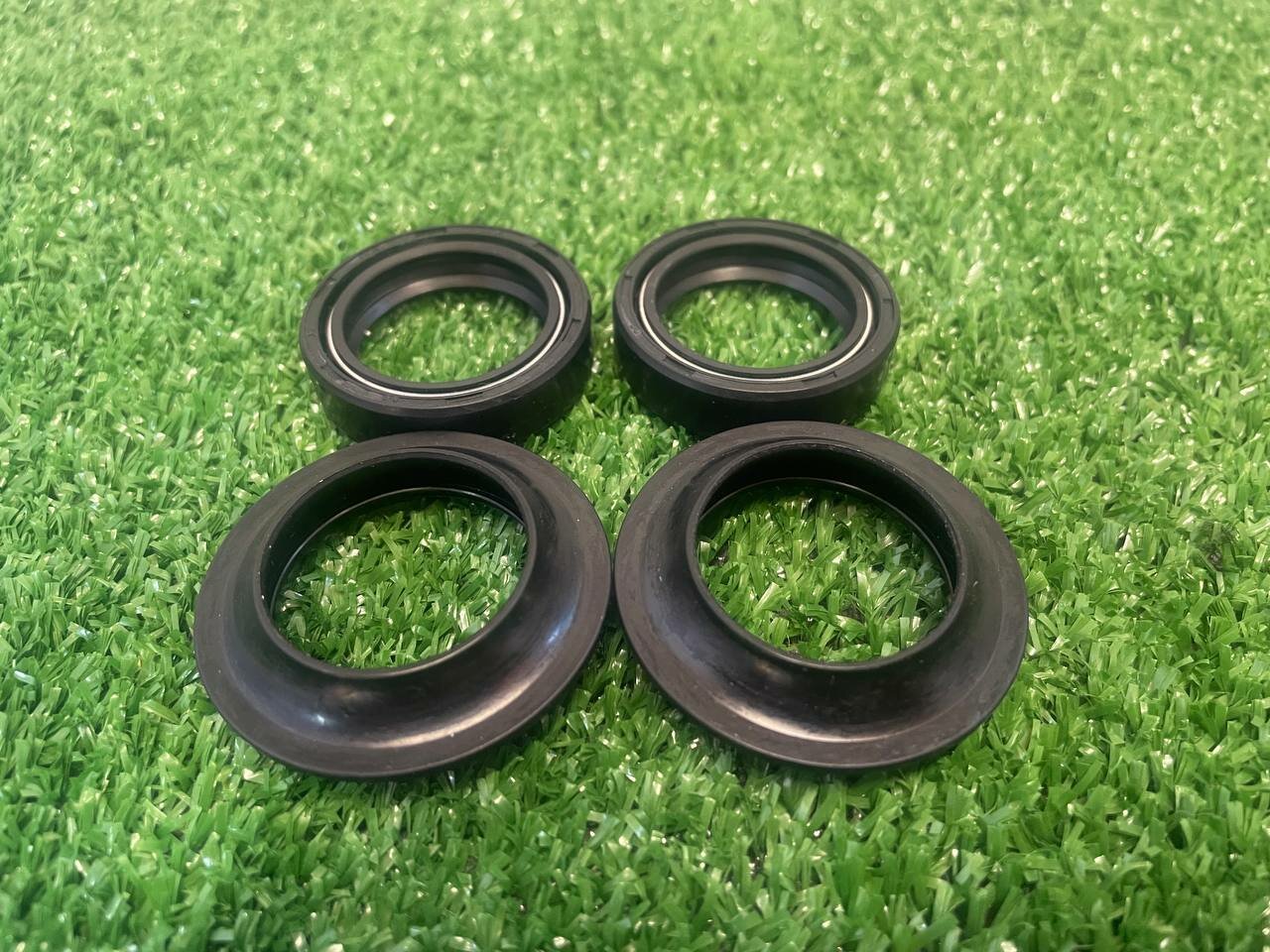 Комплект сальников и пыльников вилки Yamaha GEAR