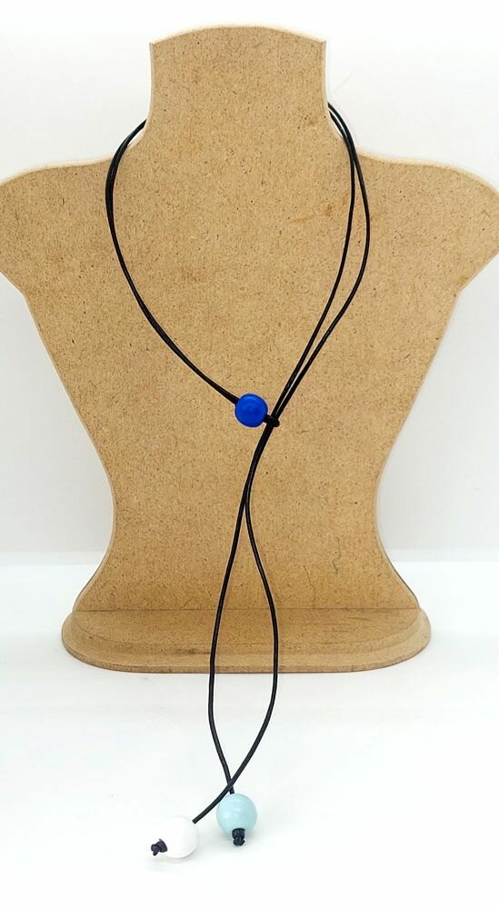 Колье, дерево