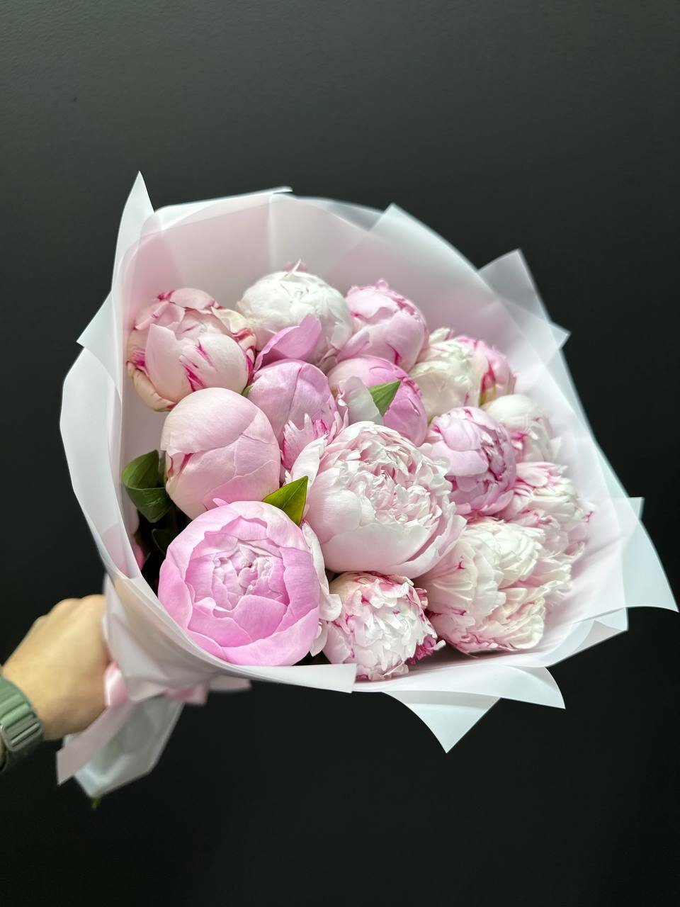 Букет Розовых Пионов / 15 пионов Сара Бернар / Пионы Москва Доставка / Цветы