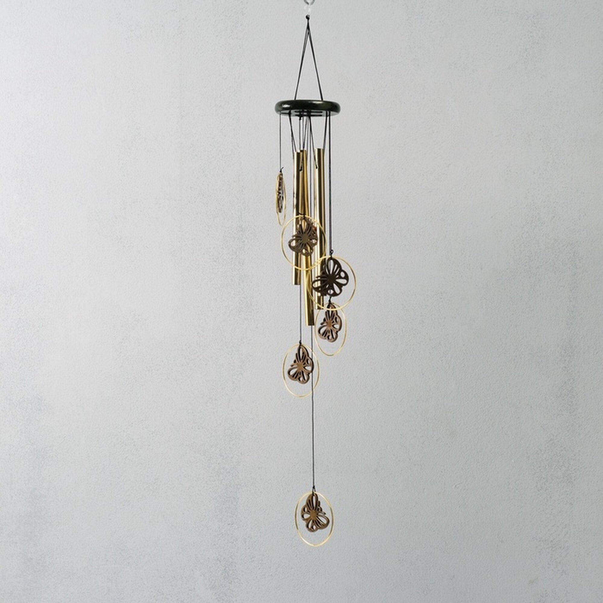 Музыка ветра Сима-ленд "Бабочки", 4 трубки, 70 см, золотистый