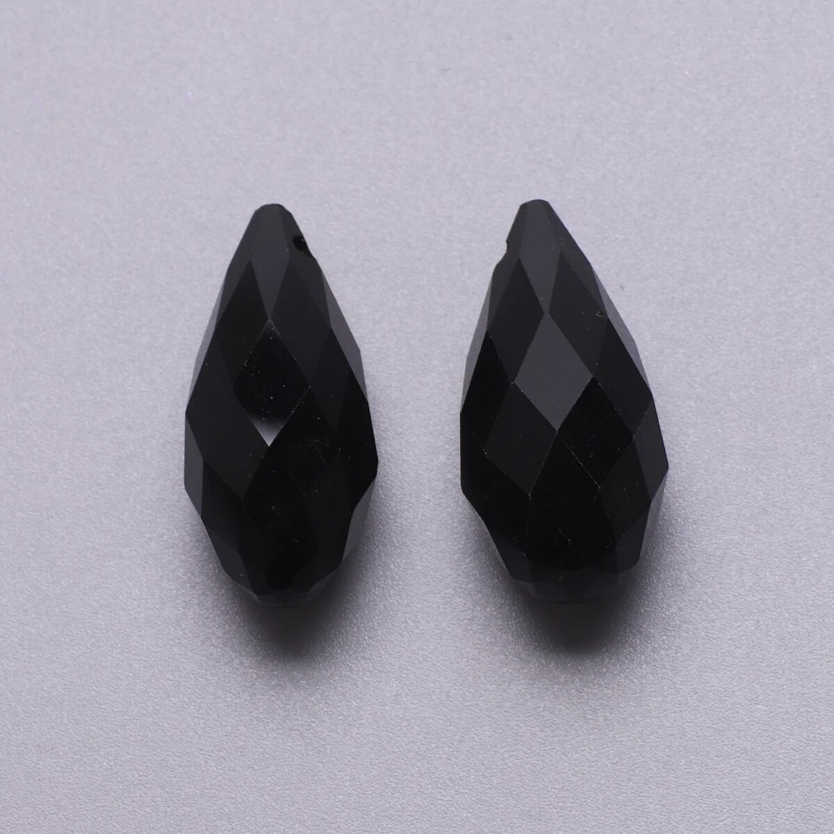 Стеклянные граненые бусины-капельки формы груши Kingshine Черный, 10X20MM 20PCS, черный