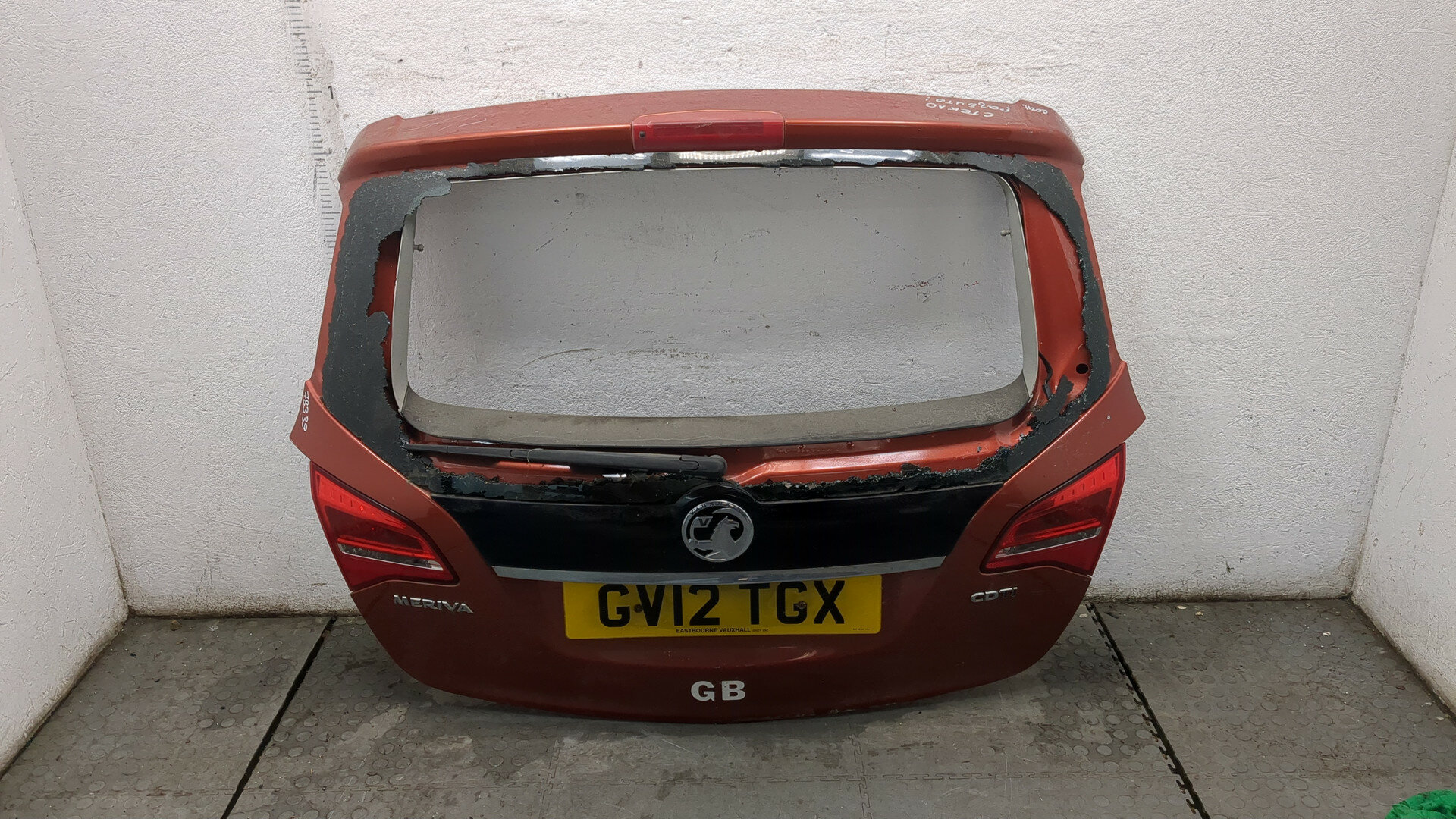 Крышка (дверь) багажника Opel Meriva Б/У