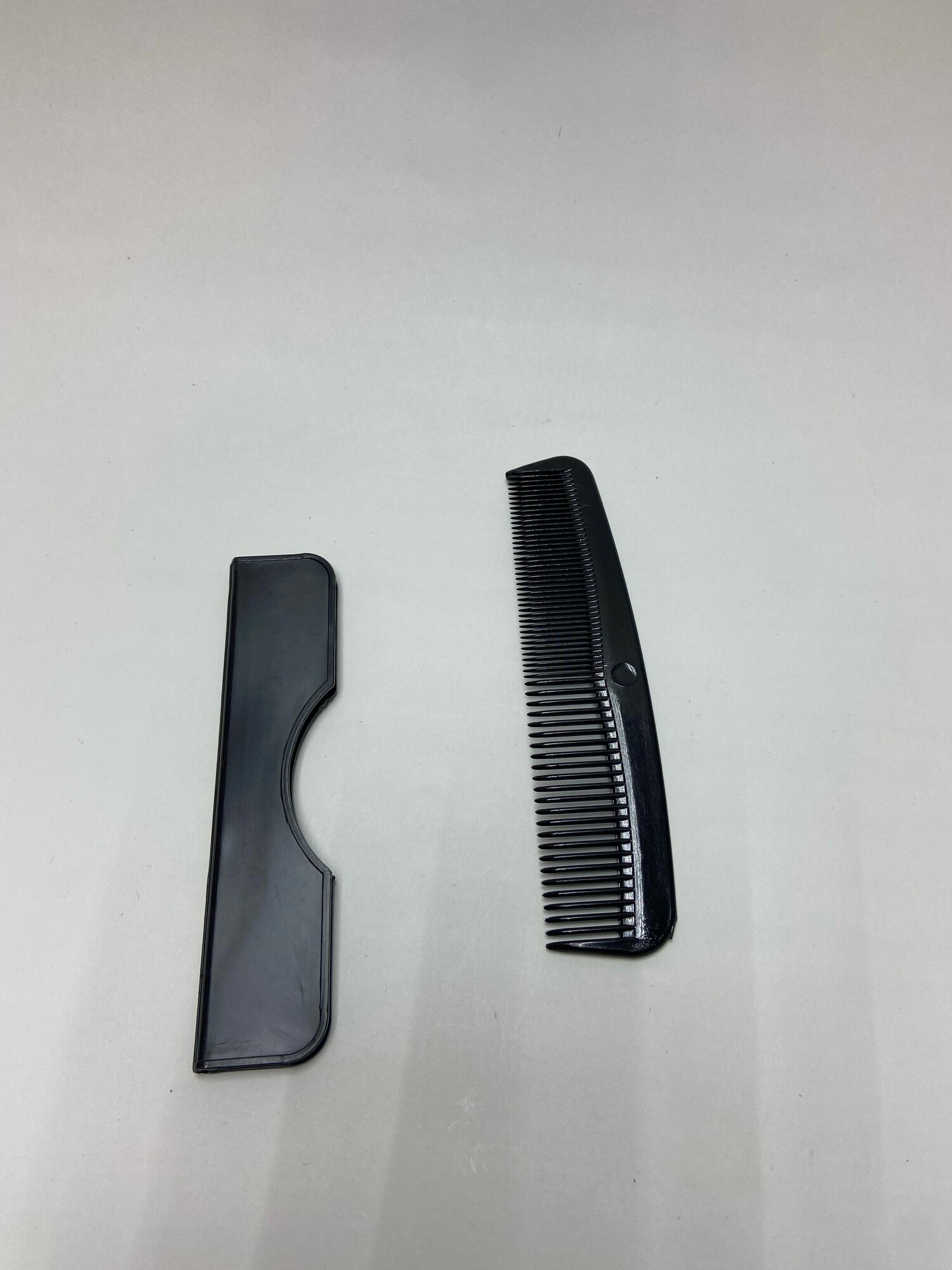 Гребешок мужской в футляре