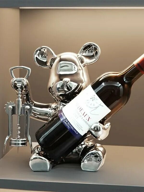 Медвежонок-винохранитель: стильная подставка для вина в виде медведя для элитного интерьера