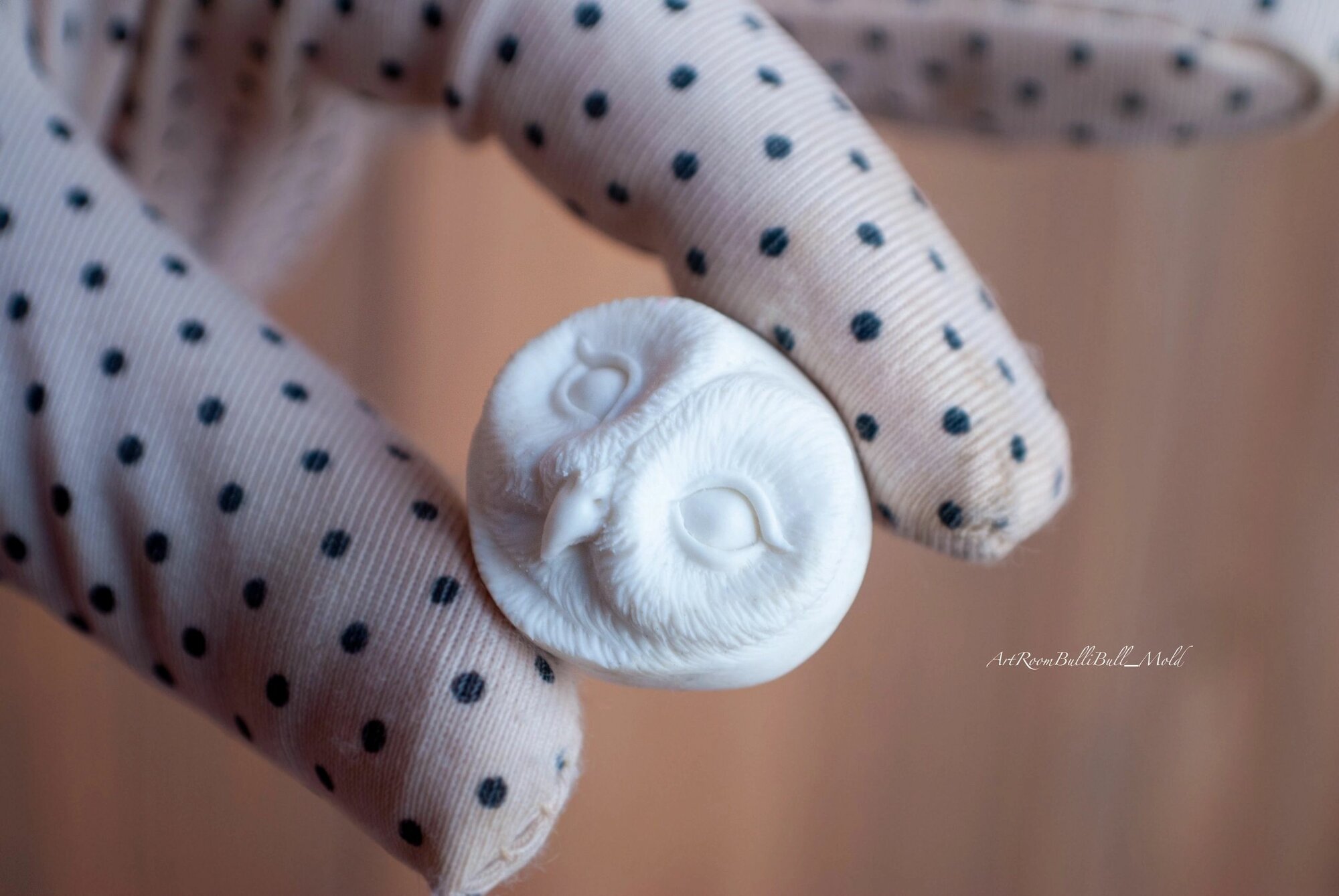 Авторский силиконовый молд Сова (микро) — форма для эпоксидной смолы, гипса, мыла, полимерной глины