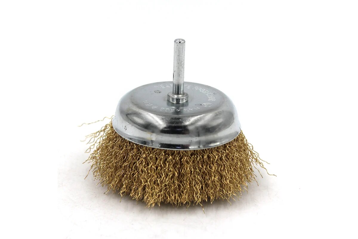 KUBIS щетка-крацовка чашечная для дрели ∅100 мм, рифленая латунированная, код 07-06-9100
