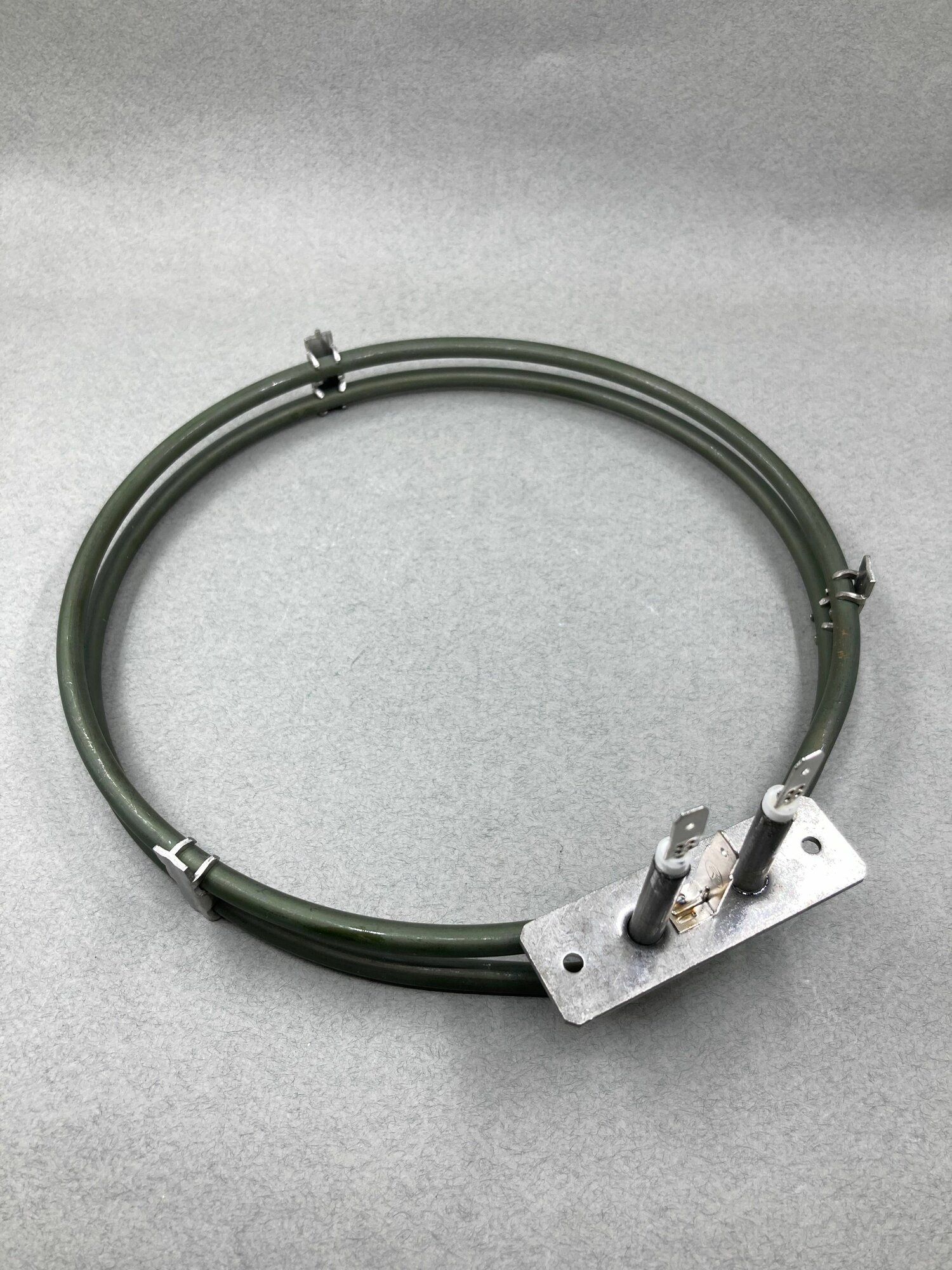 ТЭН круглый для духовых шкафов и коптилен, 2400 Вт