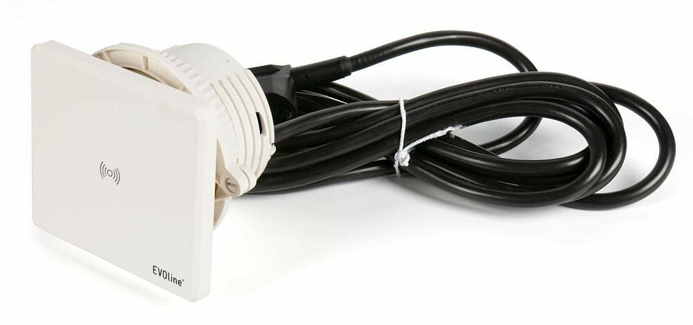 Блок розеток EVOline Square80 159270024700 белый