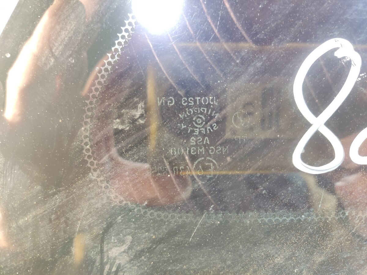 Стекло кузовное глухое заднее правое MAZDA 6 GG G21B-62-950D