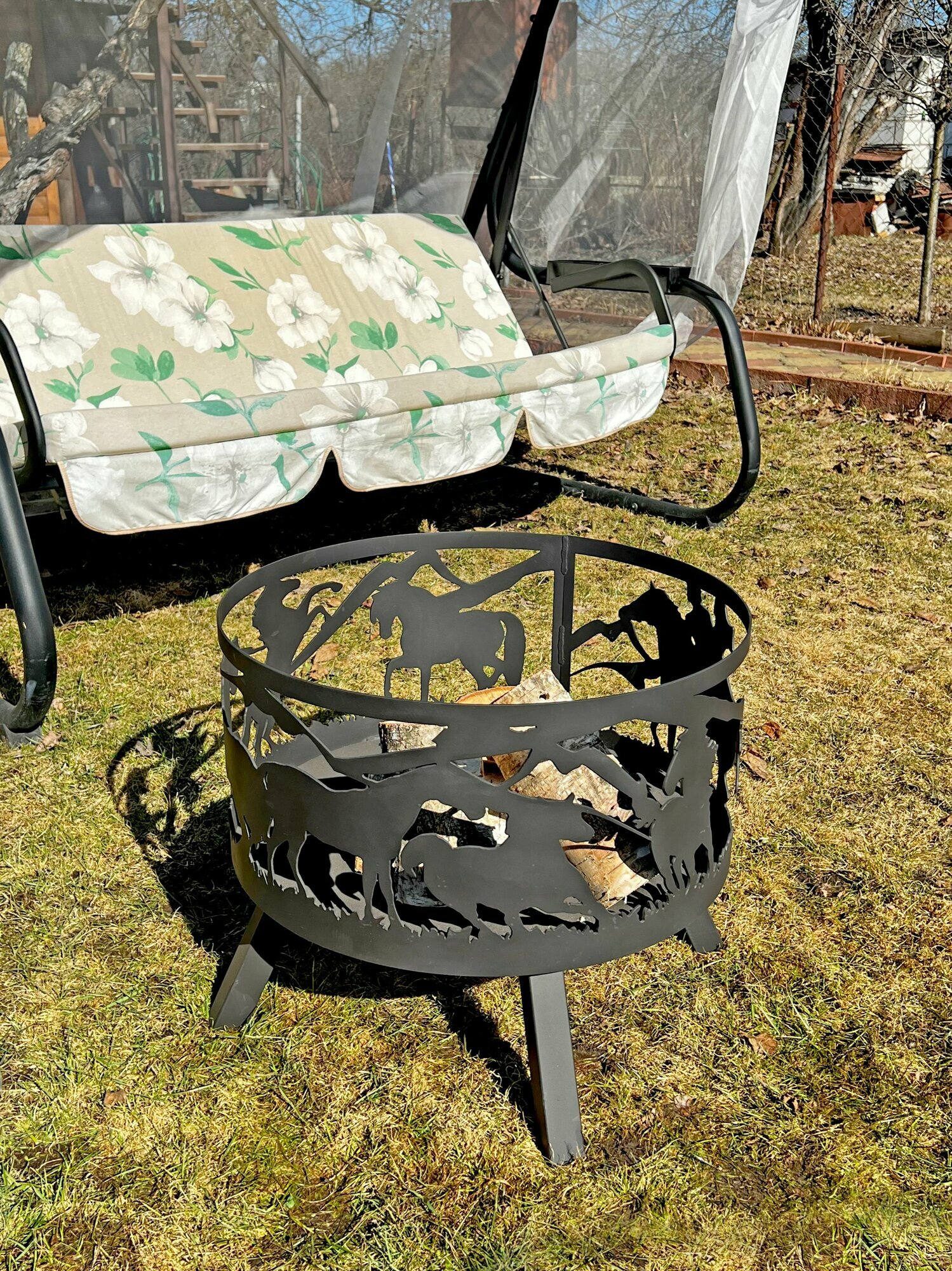 Костровая чаша Кони+Сетка+Купол искрогаситель 60 см 0,3 см