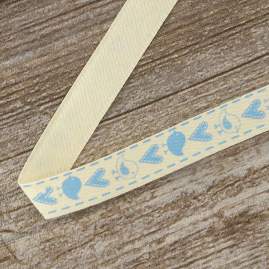 Лента хлопковая на картонноймини-катушке Птички и подарки 5 м голубой HEMLINE VR15.1