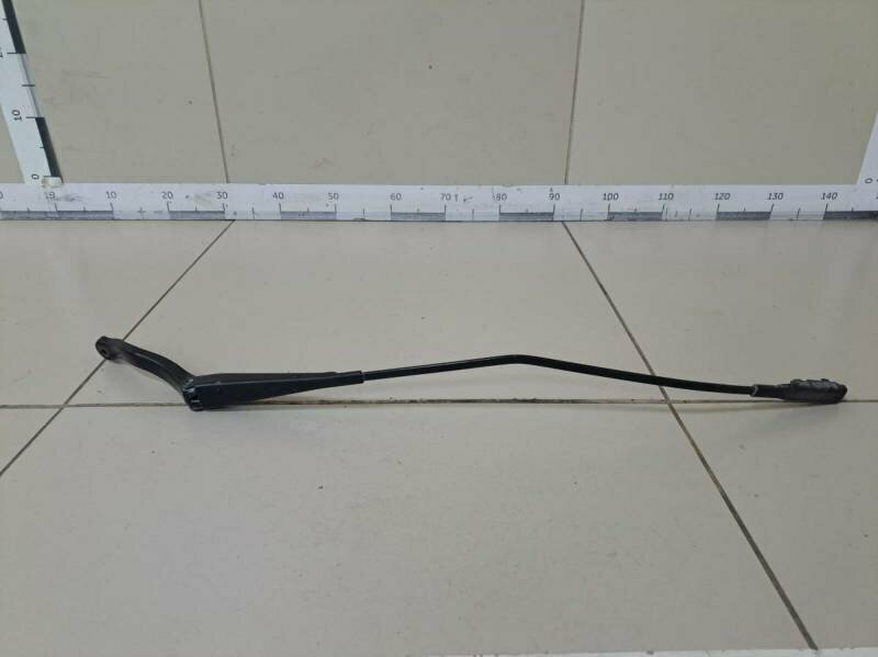 Поводок стеклоочистителя передний правый Opel Corsa D 2006-2015