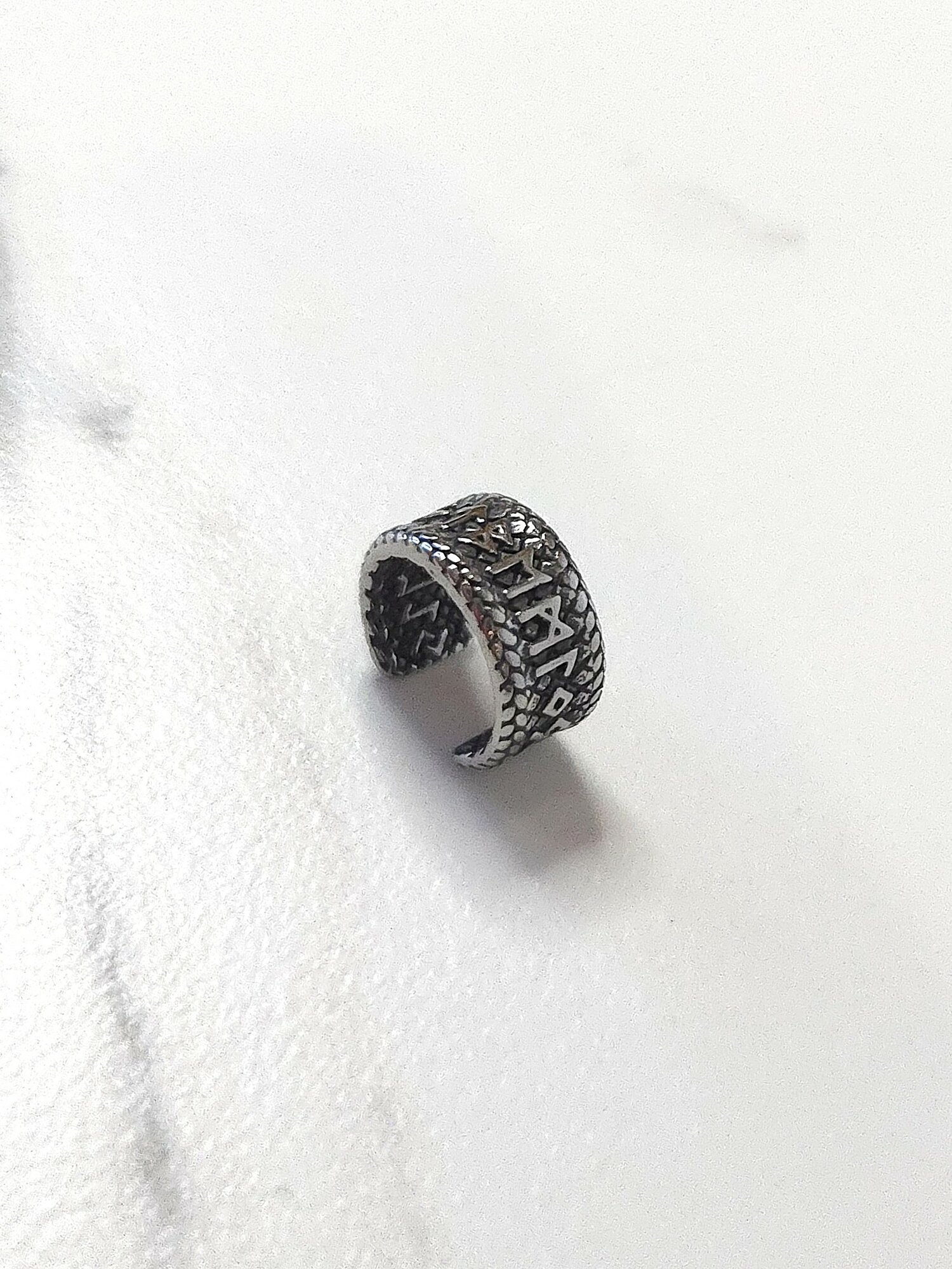 Моносерьга кафф, славянский оберег