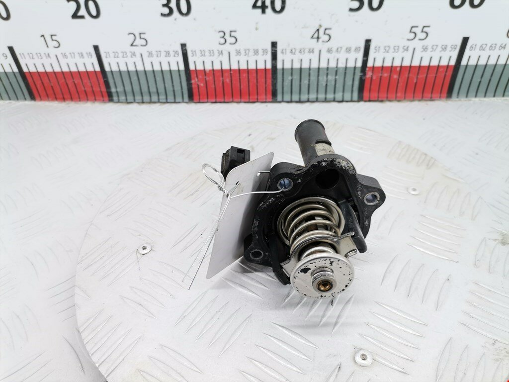 Корпус термостата Ford Mondeo 3 1358178 арт. 1749759