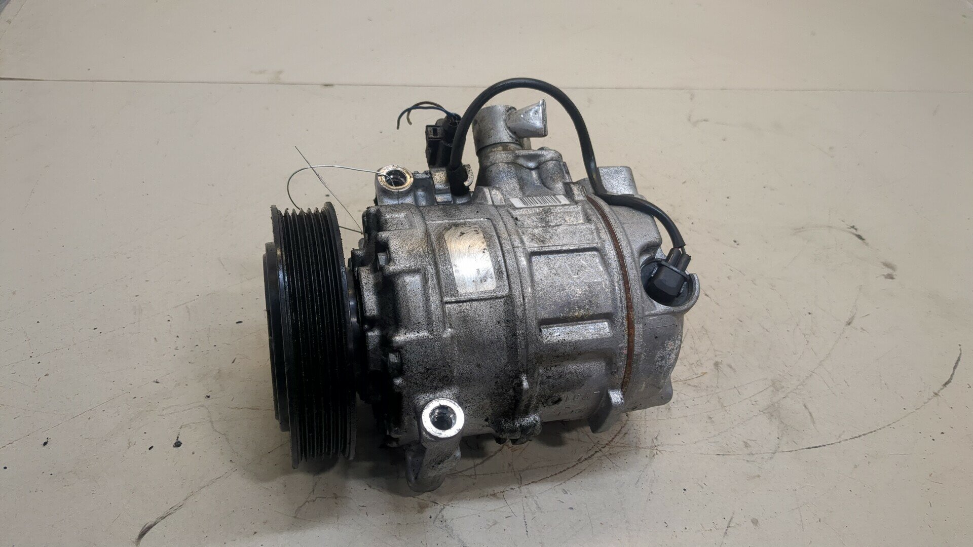 Компрессор кондиционера Audi Q7 Б/У