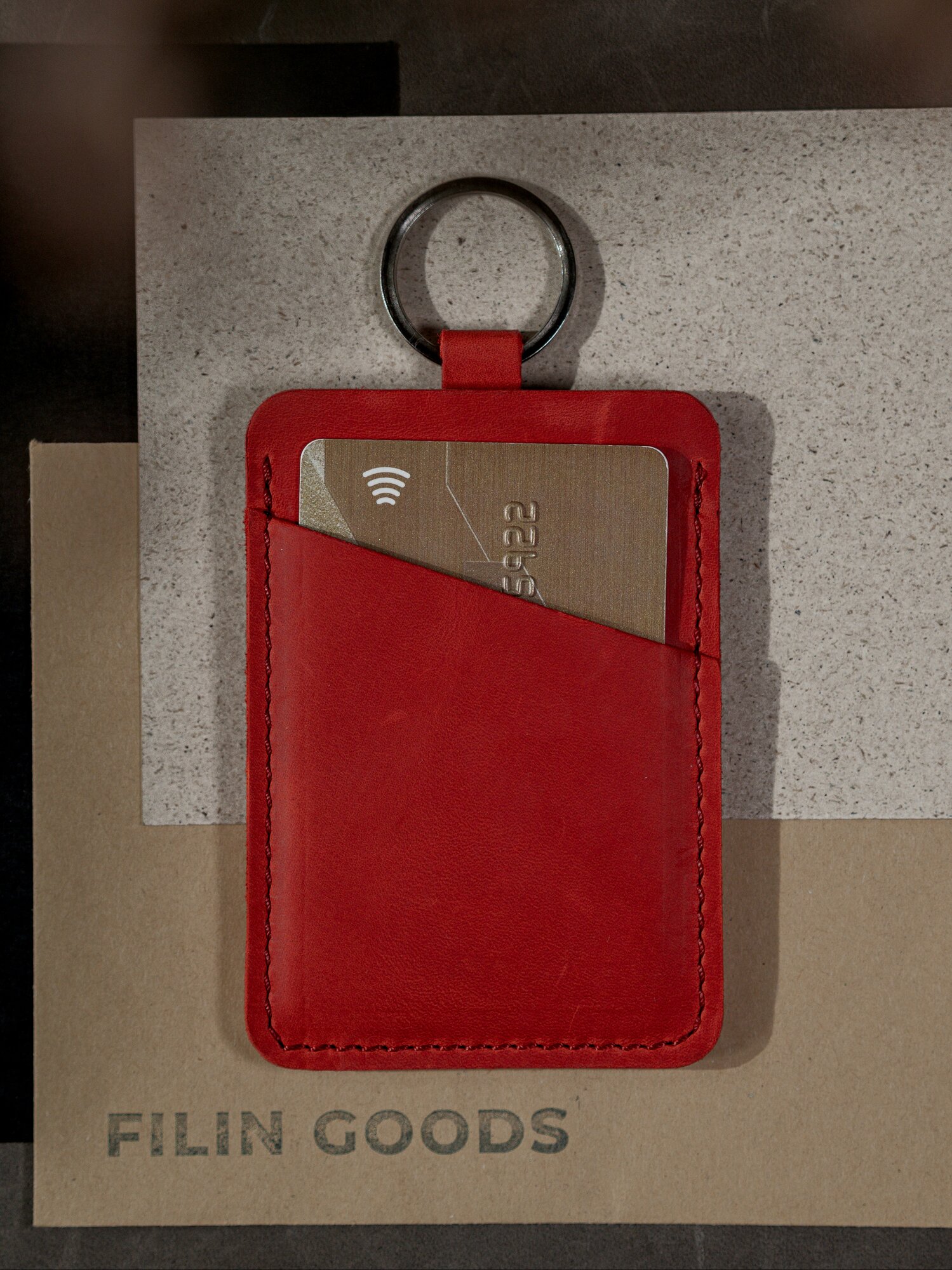 Кожаный чехол бейдж для пропуска/Картхолдер из натуральной кожи