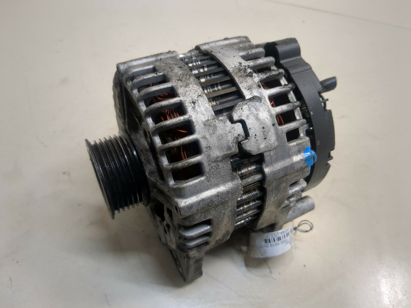 Генератор Audi Q7 Б/У