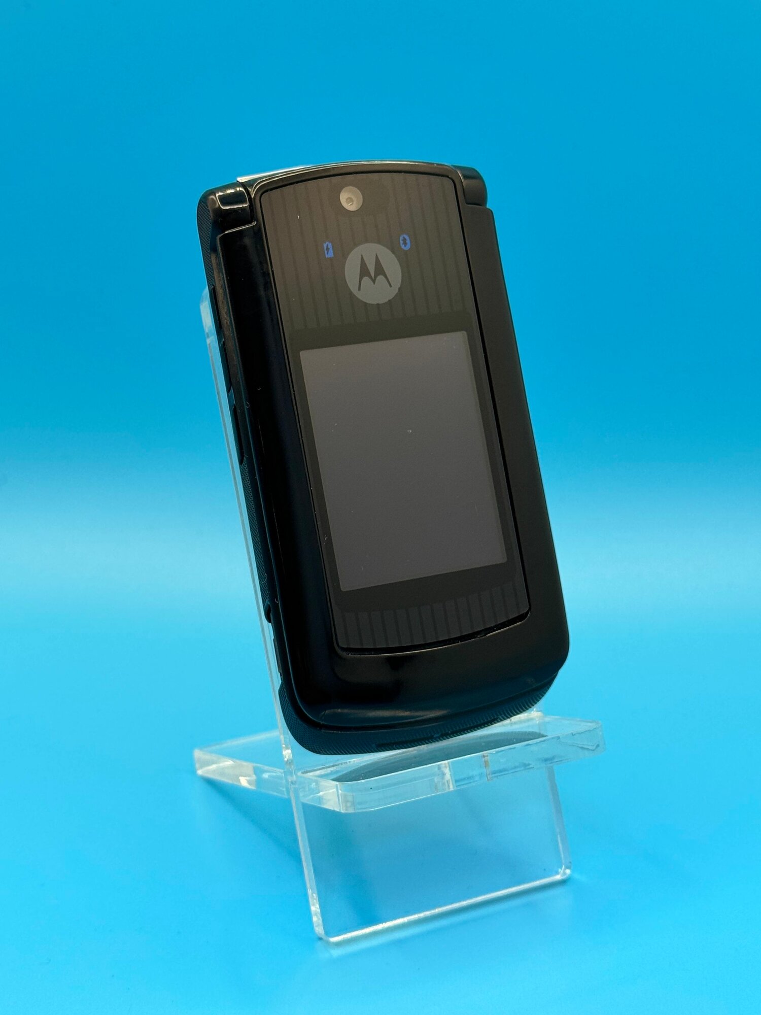 Мобильный телефон Motorola RAZR2 V9