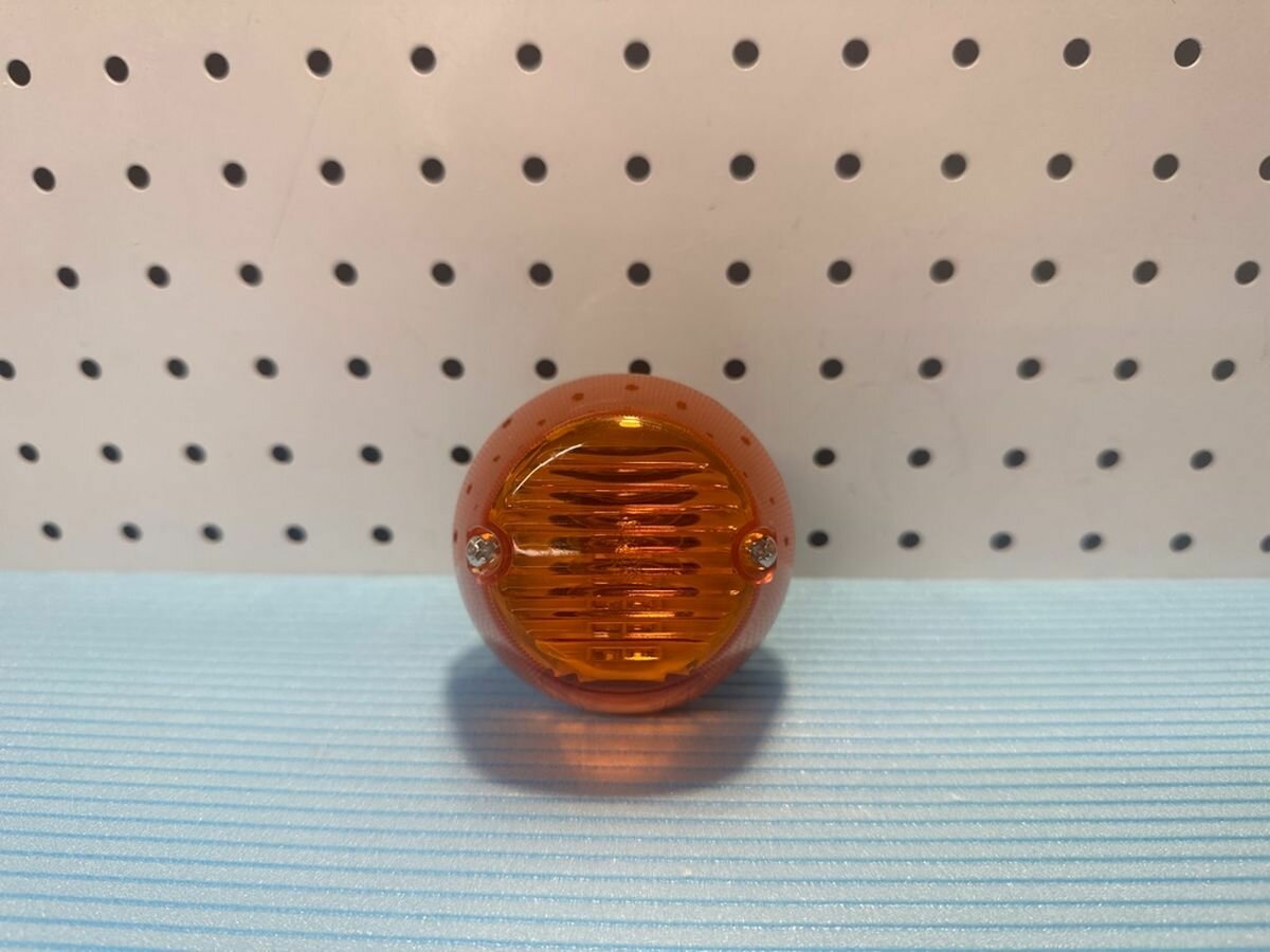 Указатель поворотов правый/левый МАН (на корпус ступенек)