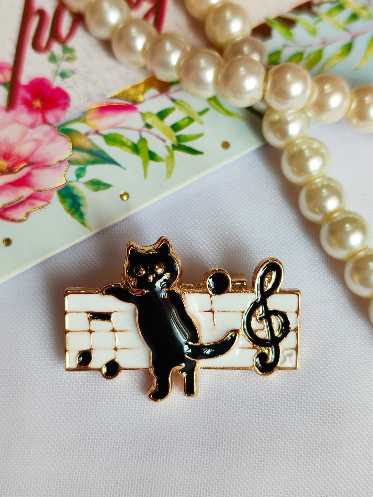 Брошь, эмаль