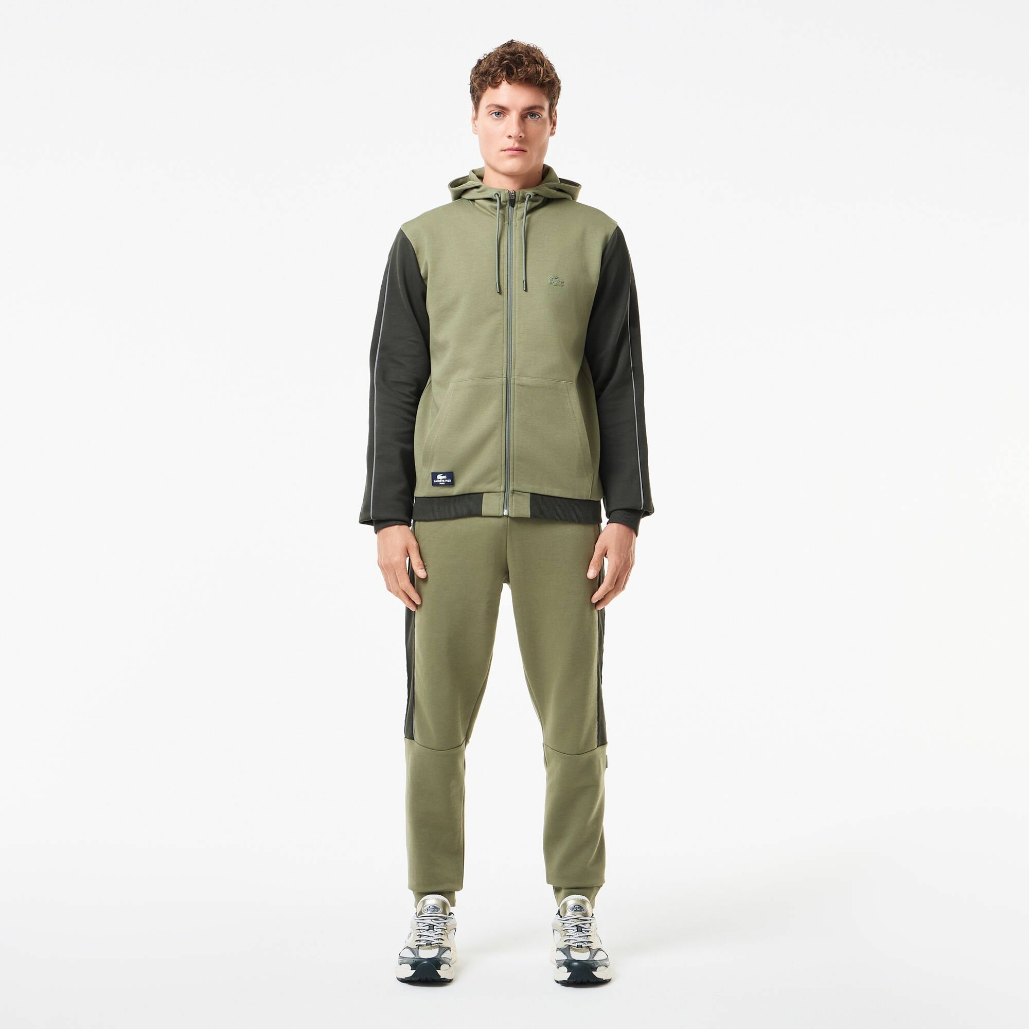 Брюки спортивные