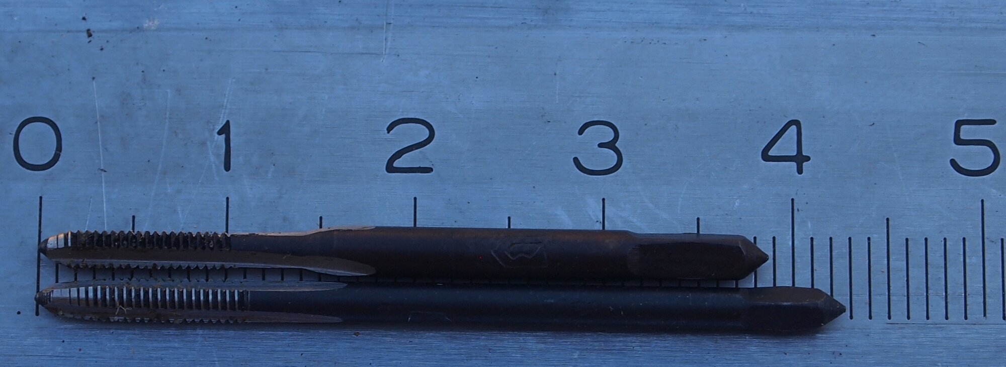 Метчик М 2,2 ручной , 8 шт.