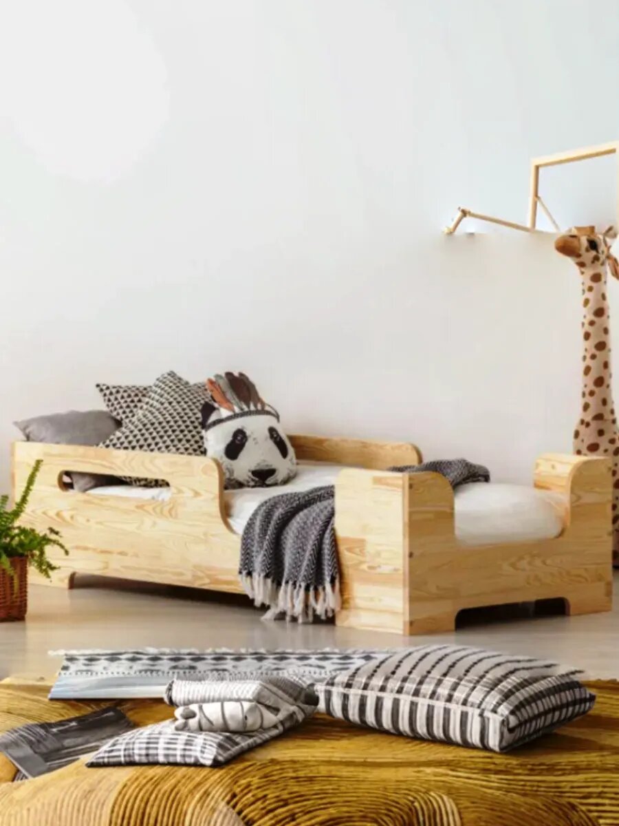 Детская кровать Оскар-2 из массива сосны 80х160