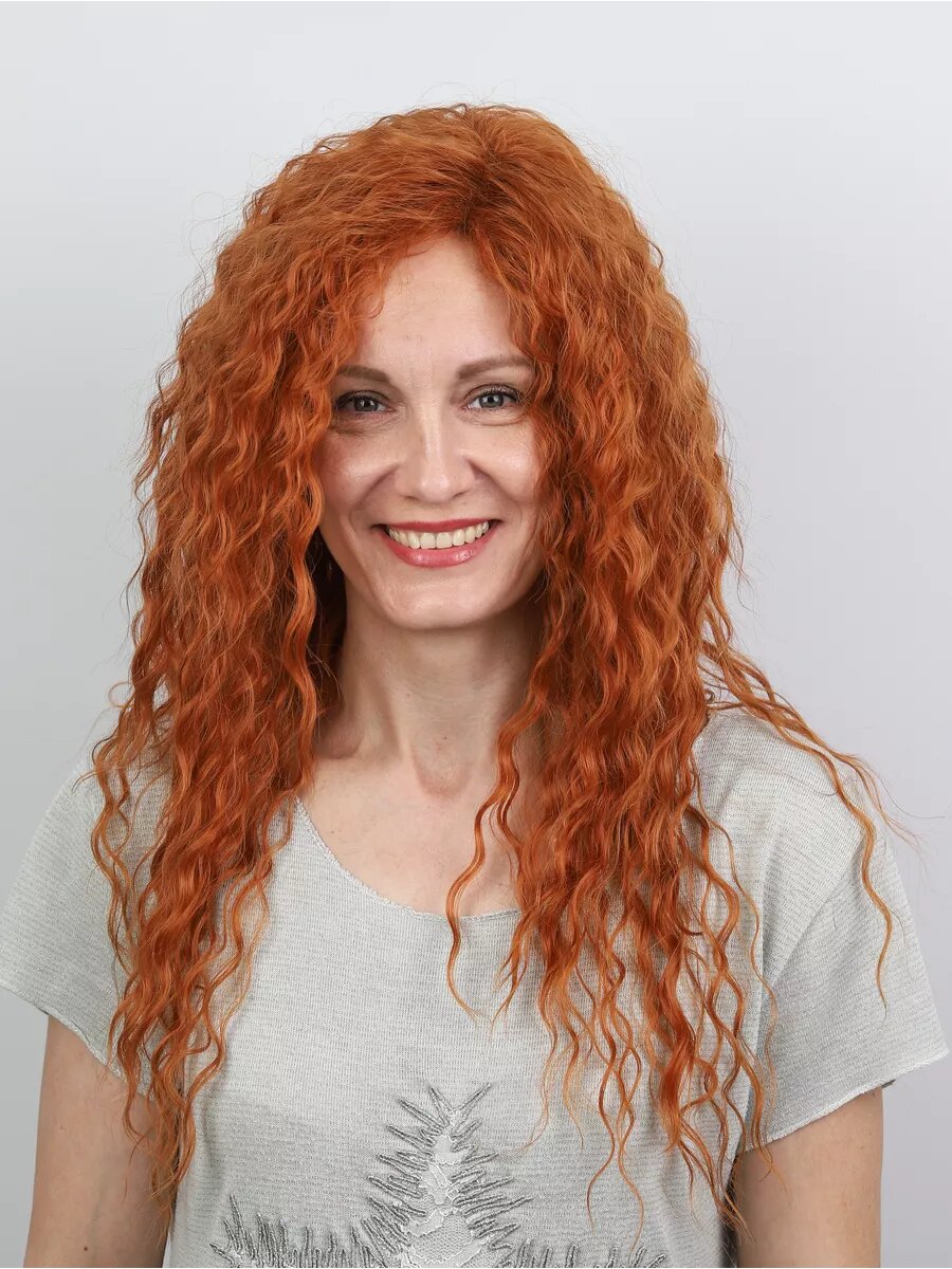 Парик кудрявый длинный