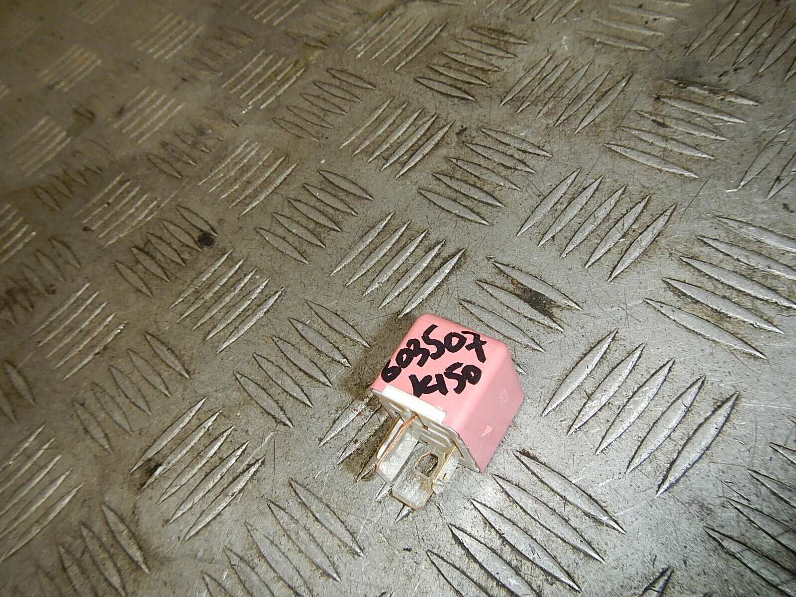 Б/У Реле, Toyota (Тойота)-COROLLA 150 (06-) TOYOTA COROLLA 150 (06-) Без видимых повреждений. 603507 TOYOTA арт. 9098702030