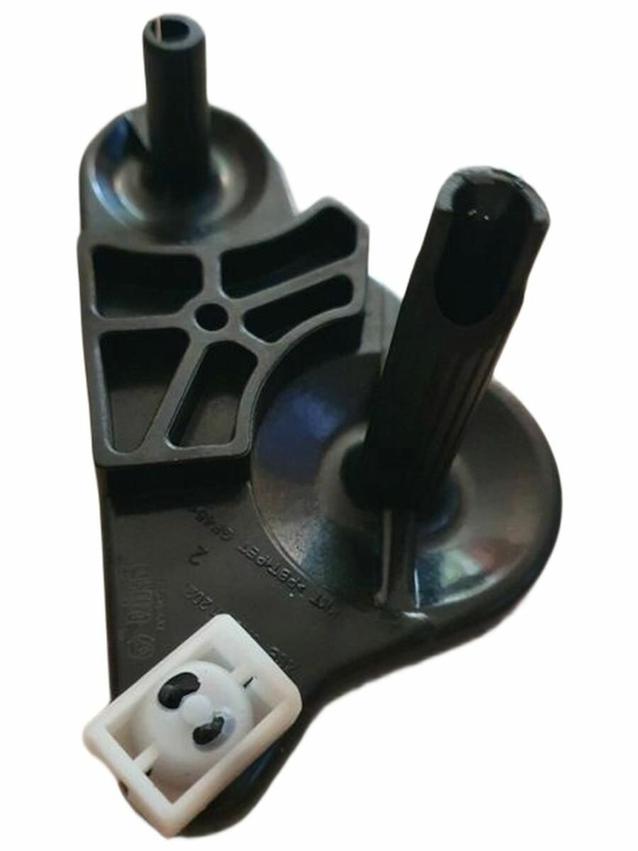 Рычаг промежуточный механизма выбора передач для Audi a1 11-14, Skoda fabia, VW polo . VIKA 77111641101