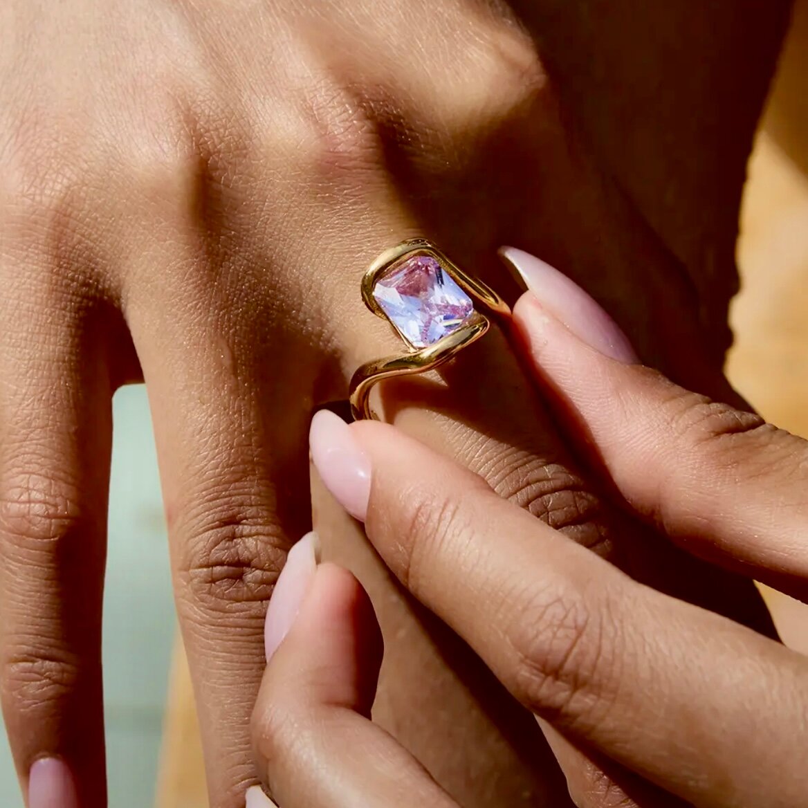 Кольцо обручальное, Swarovski Zirconia, фианит, циркон