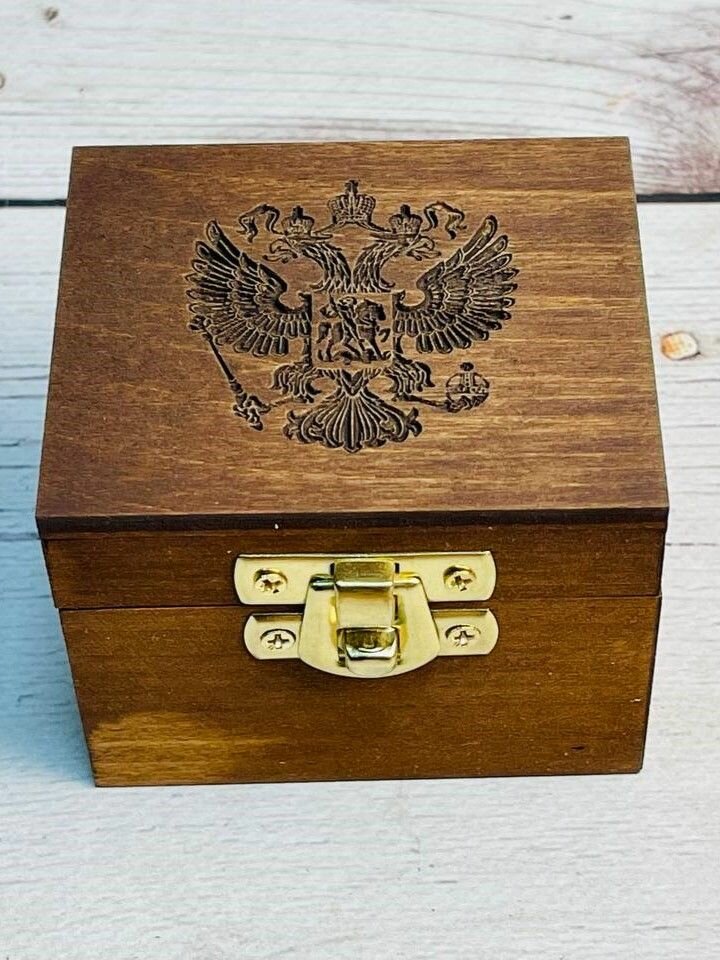 Музыкальная заводная деревянная шкатулка-шарманка из массива герб гравировка с мелодией Гимн России