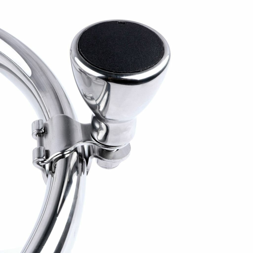 Судовое рулевое колесо с шариком-B, позволяющим экономить трудозатраты