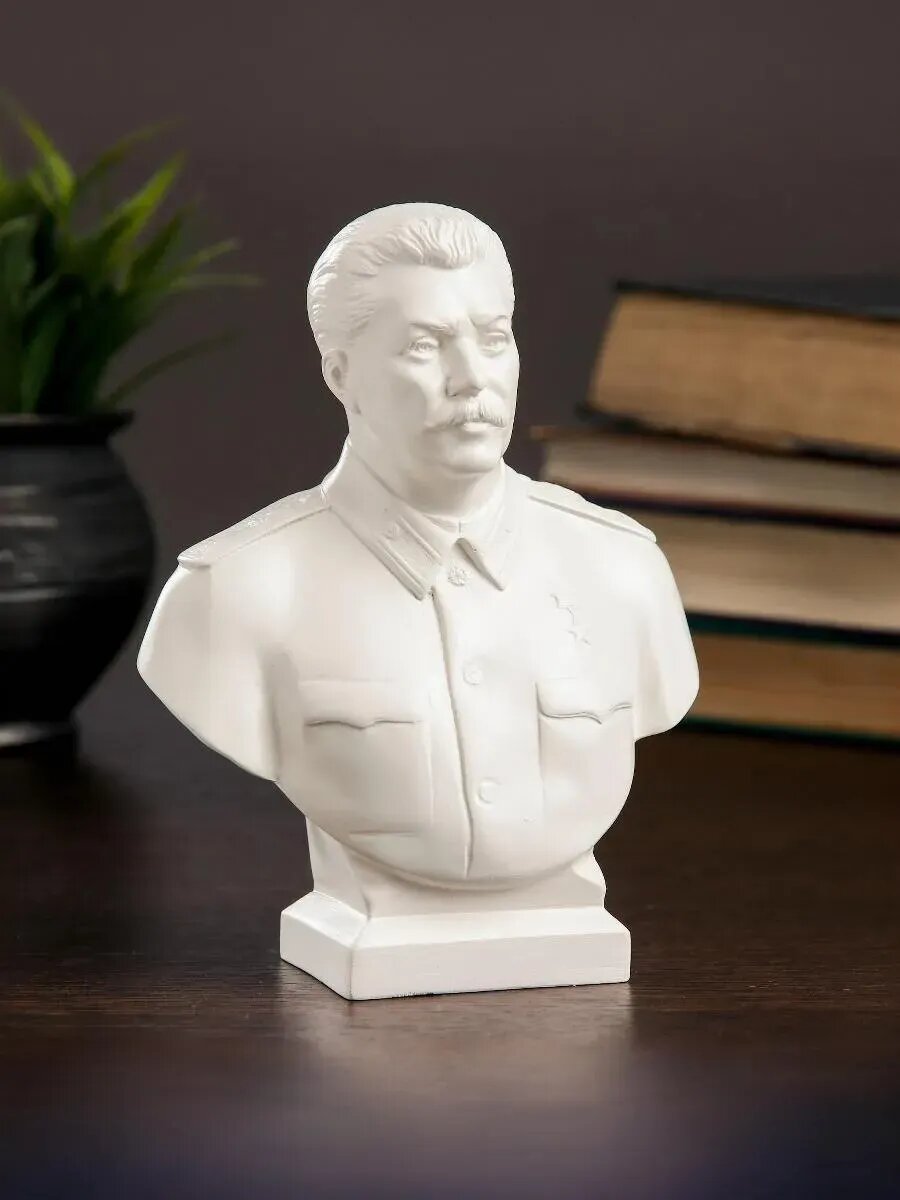 Бюст И. В. Сталин 7х12х16 см
