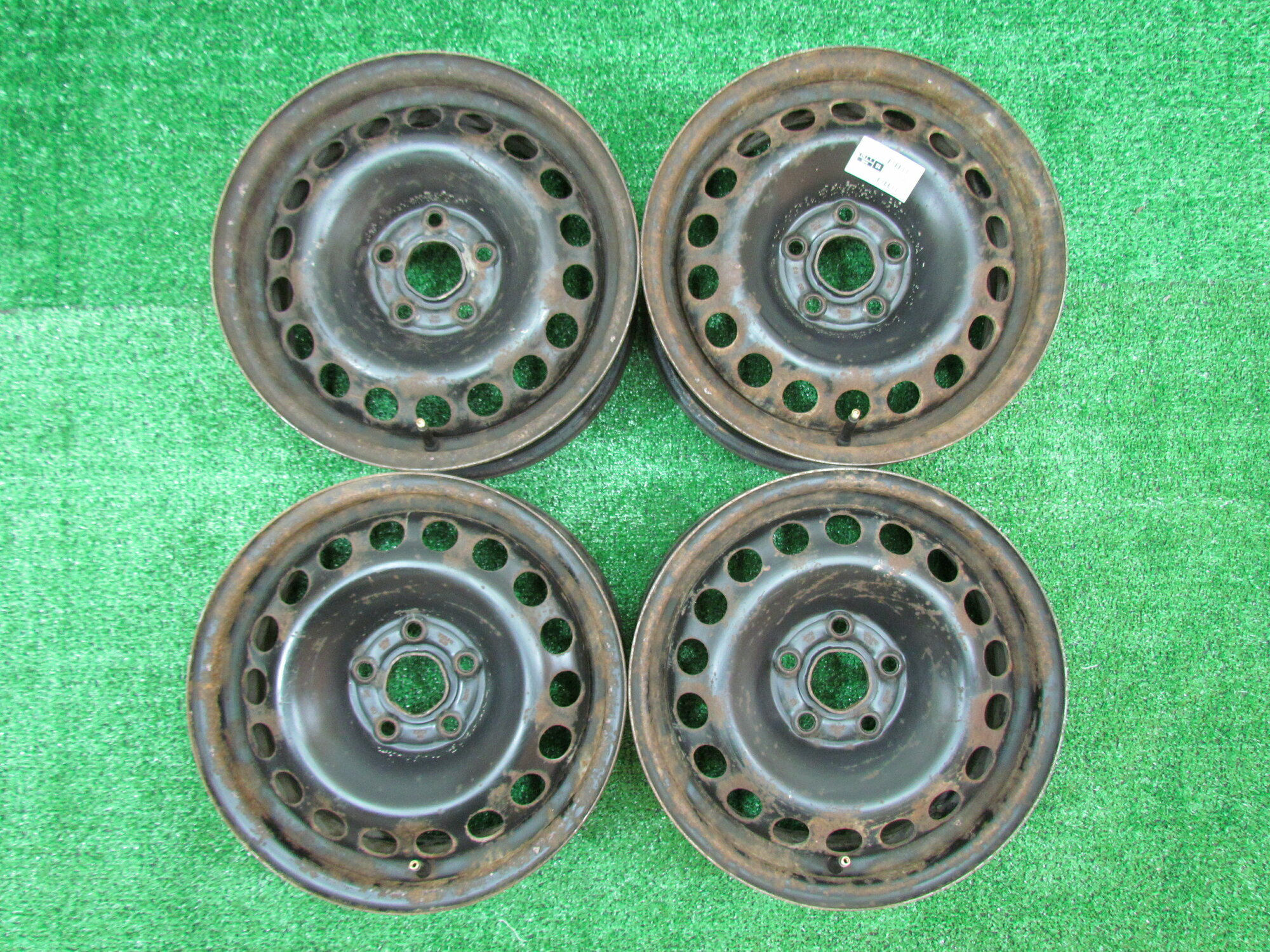 Комплект колесных дисков Chevrolet R15 6J ET39 5*105 DIA56.6 () 0027752