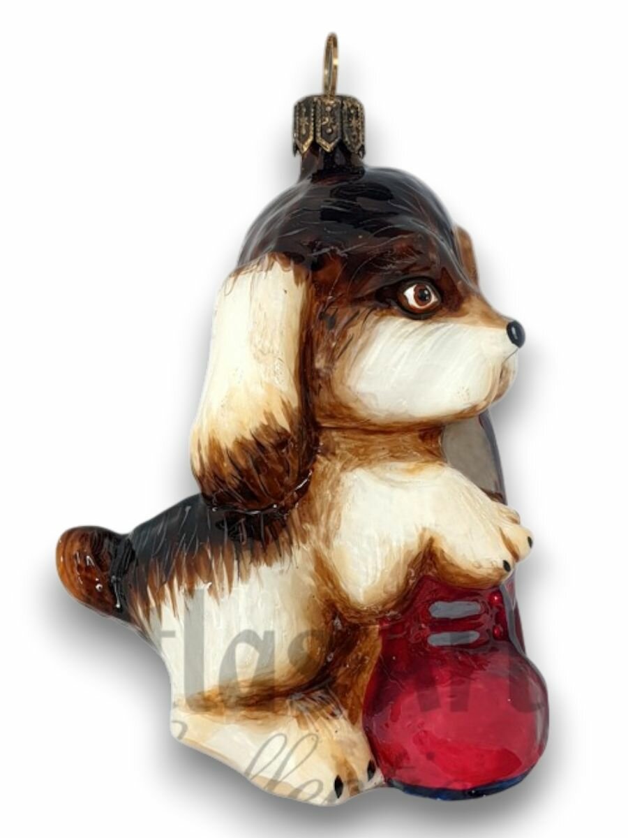 Елочная игрушка Щенок с ботинком