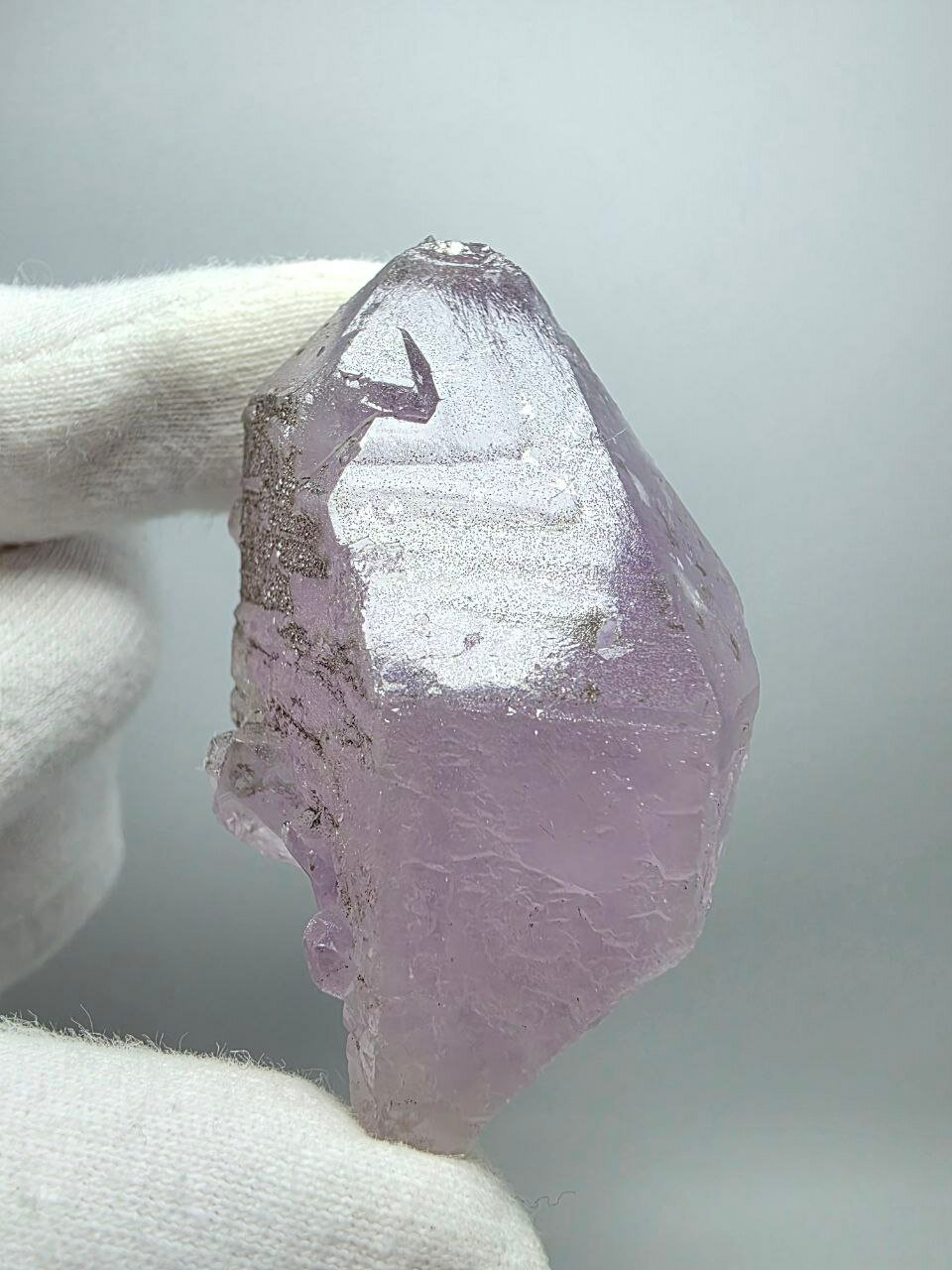 Аметист кристалл 57 мм, 60 г.