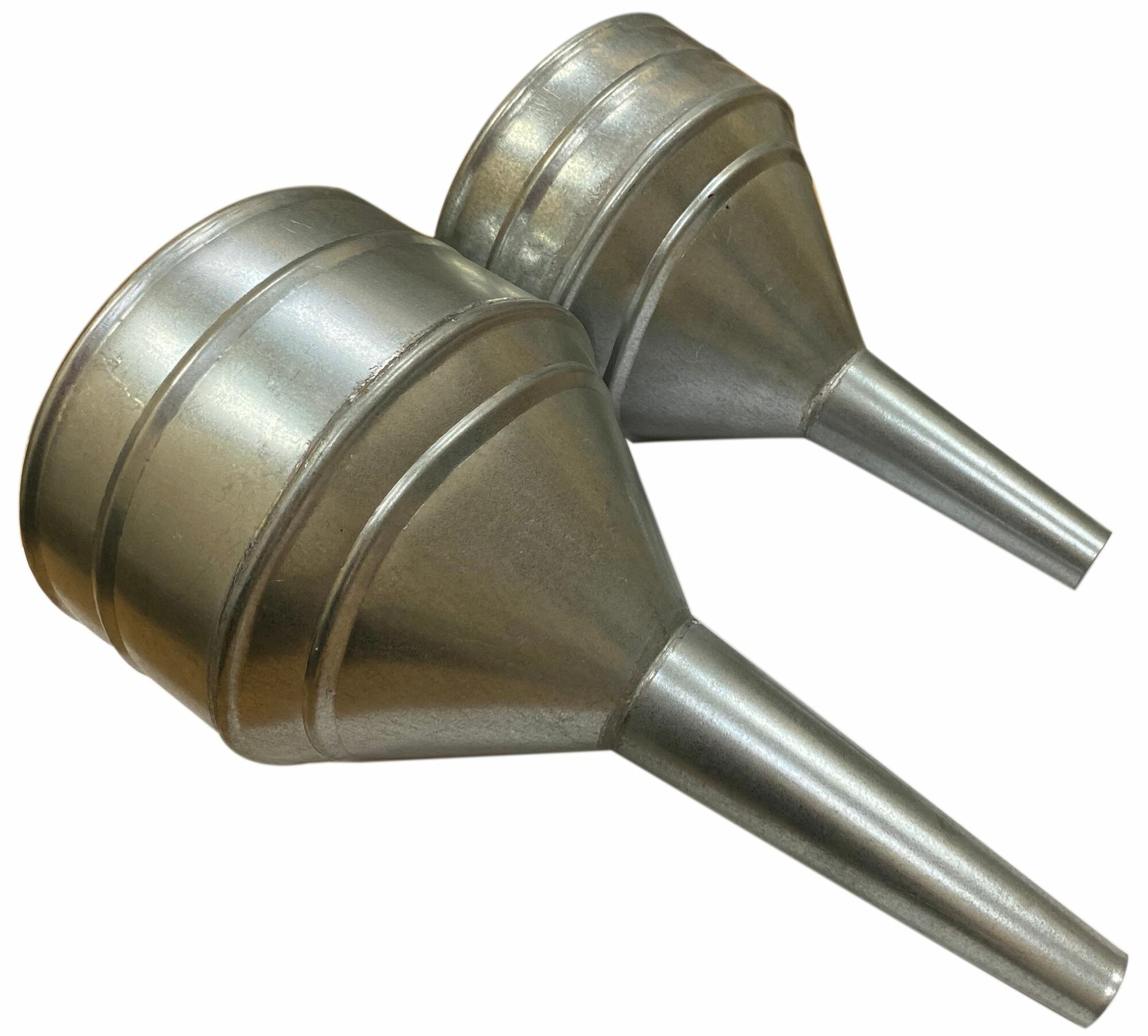 Воронка металлическая d150мм прямая с сеткой