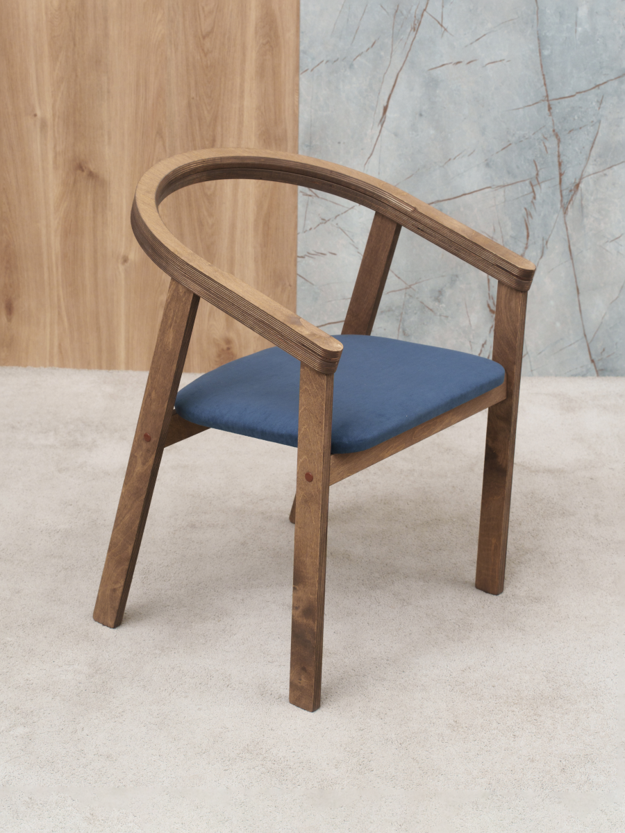 Набор стульев для кухни и гостиной со спинкой мягкие, деревянные кресла / 1 штуки