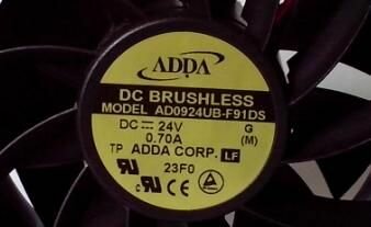 AD0924UB-F91GP 24V 0,70 большой объем воздуха 2-проводной вентилятор охлаждения с переменной частотой