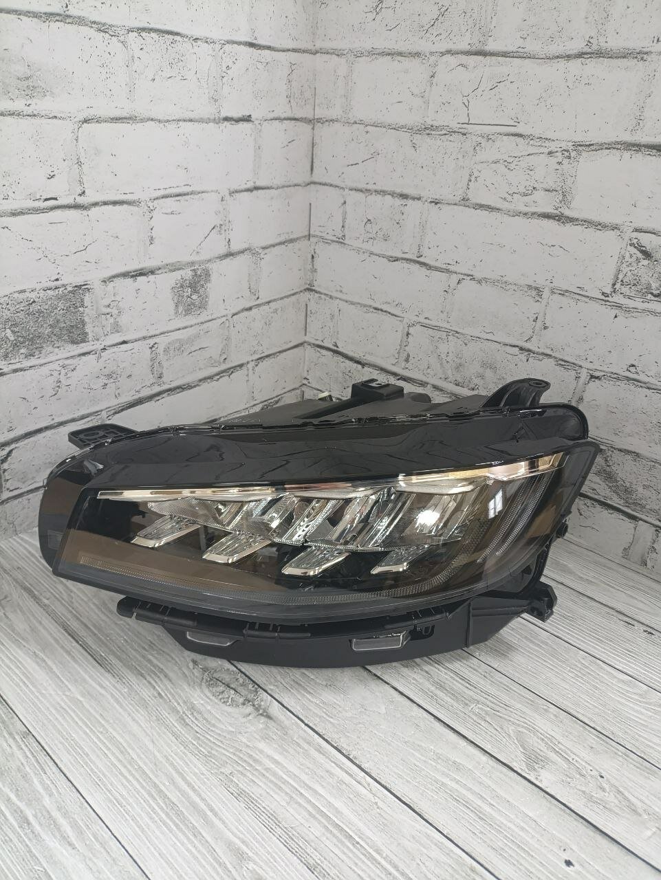 Левая фара Geely Atlas Pro / NL-3B / LED