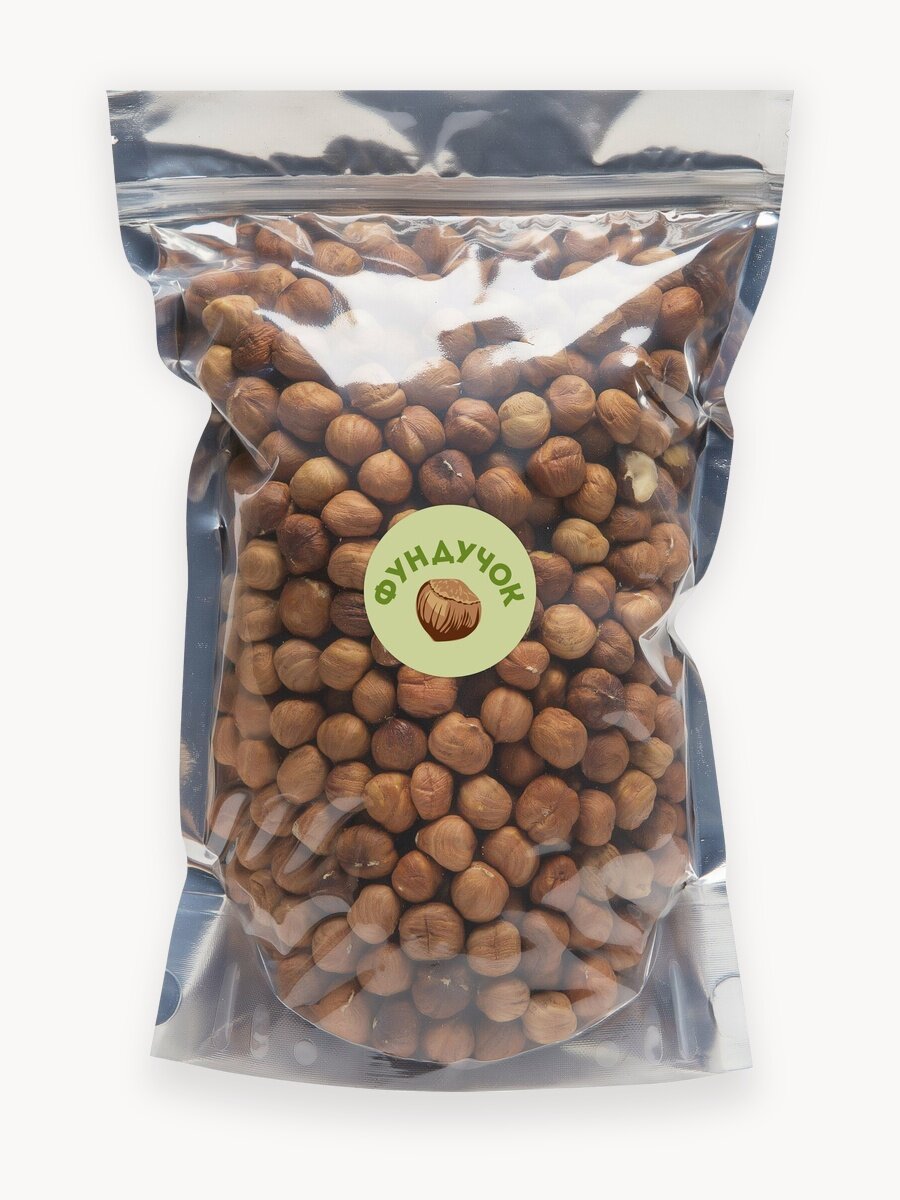 Фундук очищенный (сырой) фундучок 1 кг.