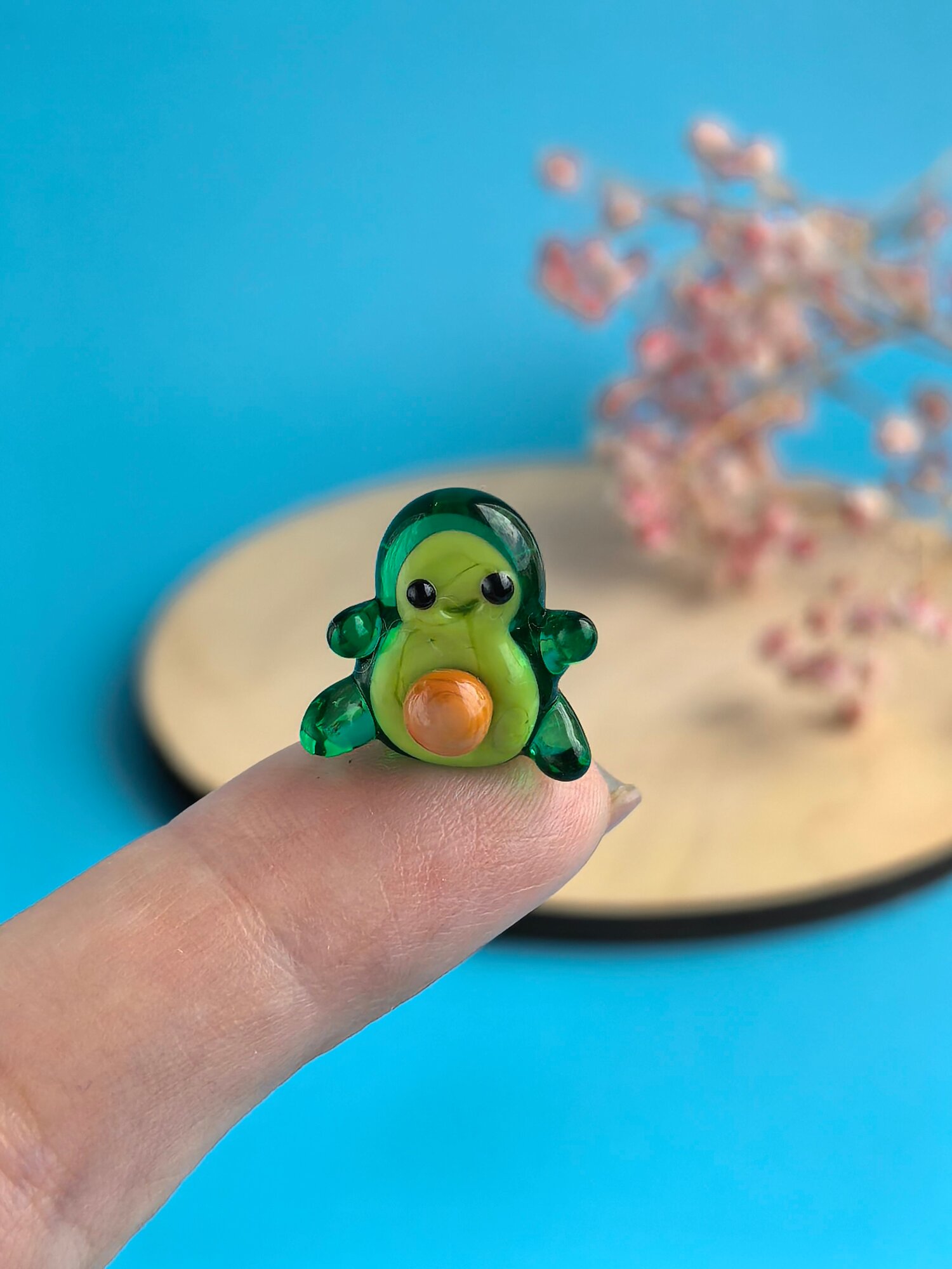 Фигурка стеклянная Авокадо Стеклянная статуэтка